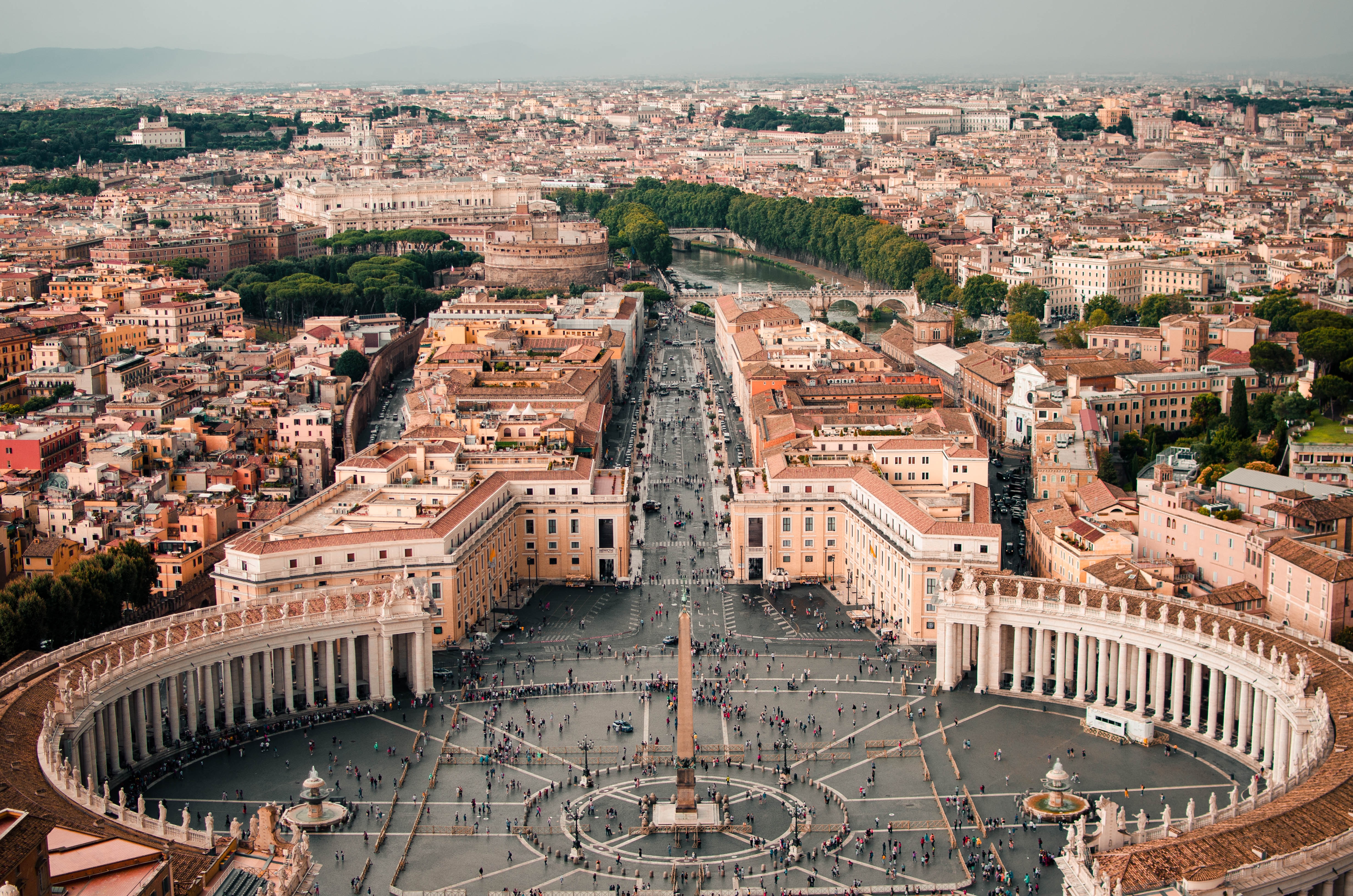 A Parisian & Roman Holiday
