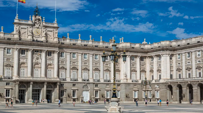 7 Must-See Architectural Marvels in Spain with Collette